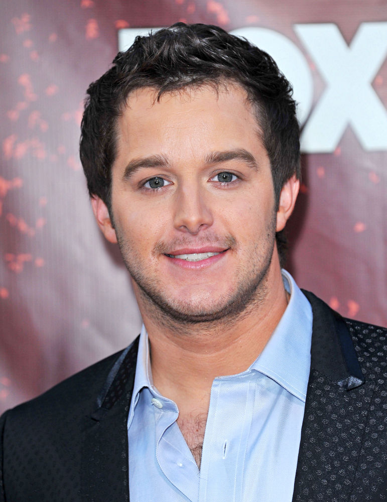 Easton Corbin Picture 5 The 2010 American Country Awards Arrivals