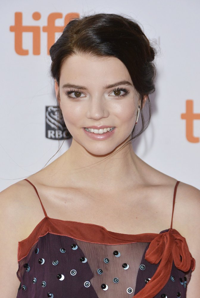 Anya Taylor-Joy Picture 5 - 40th Toronto International Film Festival - The Witch - Premiere