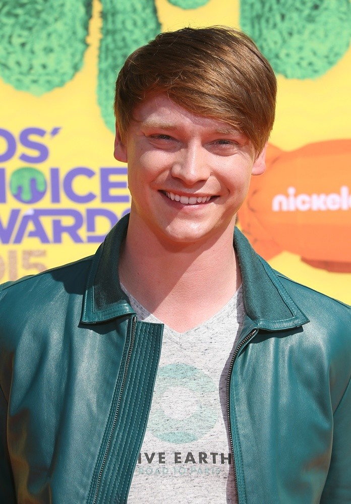 calum worthy Picture 7 - Nickelodeon's 28th Annual Kid's Choice Awards ... calum worthy Picture 7 - Nickelodeon's 28th Annual Kid's Choice Awards ...