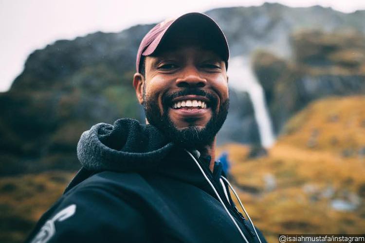 Actor Isaiah Mustafa Marries Lisa Mitchell