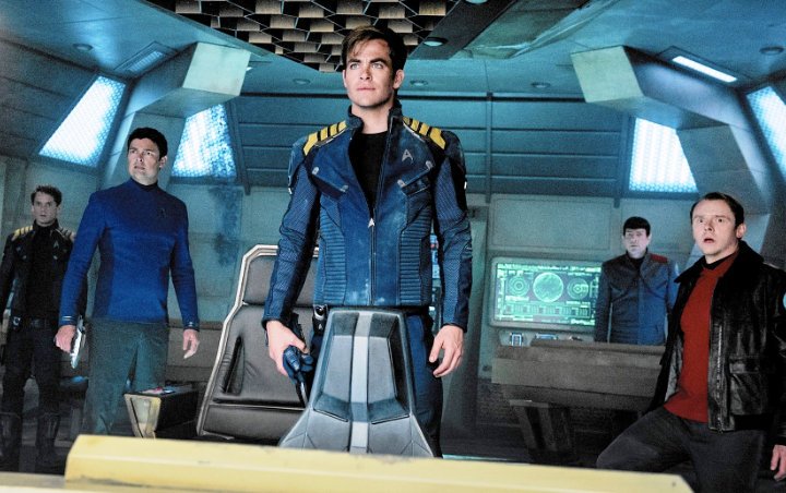 Quentin Tarantino's R-Rated 'Star Trek' Movie May Feature Current Cast