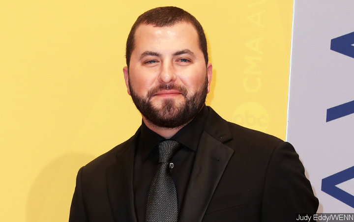 Tyler Farr Injured After Security Failed to Recognize and Tackled Him