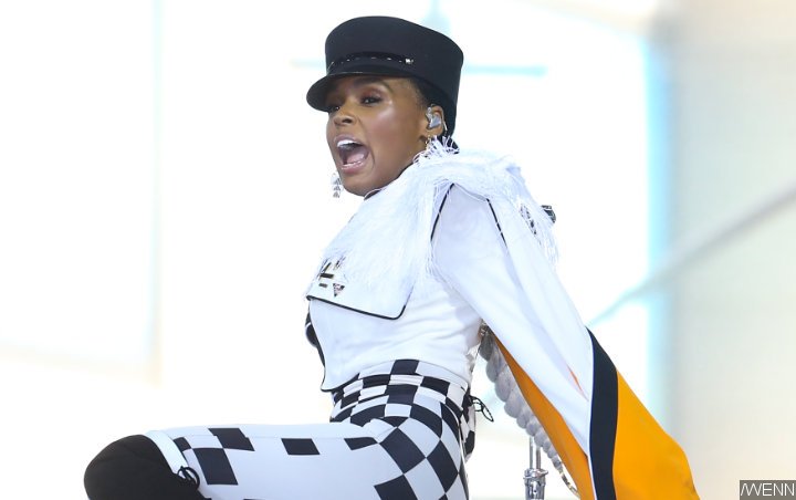 Janelle Monae Surprises Fan's Deployed Father at Gig