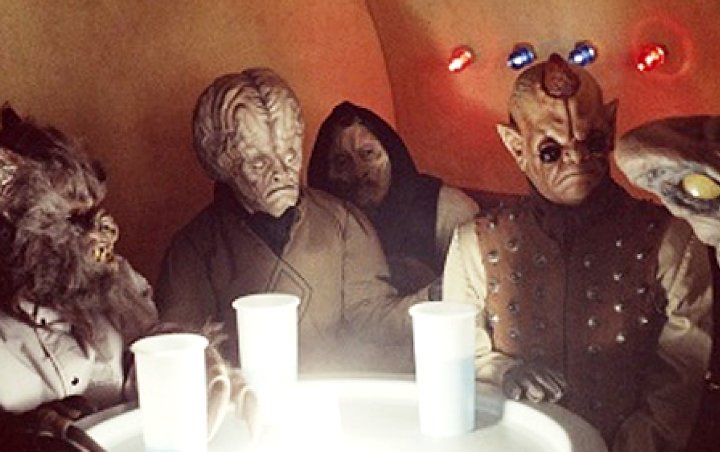 'The Mandalorian' Set Photo Seemingly Offers First Look at Cantina