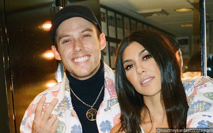 Kourtney Kardashian in 'Good Spirits' During Latest Outing With Rumored ...