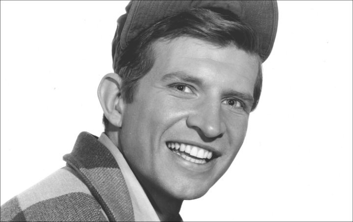 'Green Acres' Star Tom Lester Died From Complications Related to ...