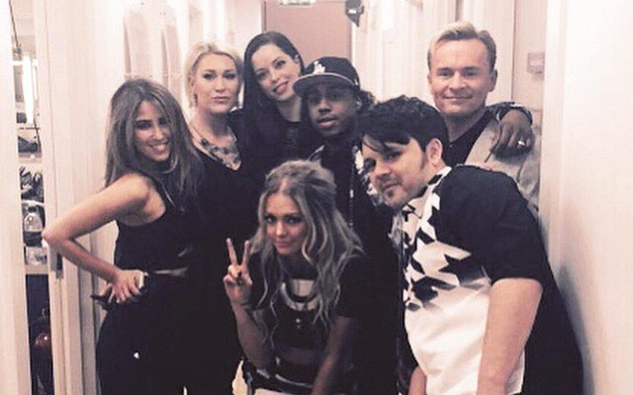 S Club 7 Plotting Reunion
