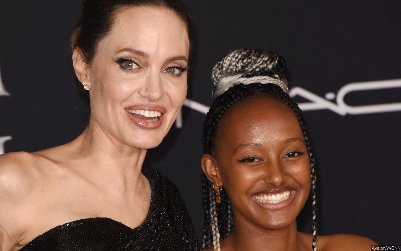 Angelina Jolie And Daughter Zahara Hold Hands On Shopping Trip