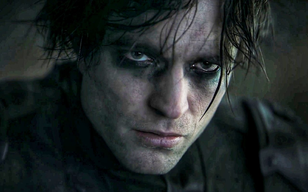 'The Batman': Robert Pattinson Is Allegedly Difficult to Work With ...
