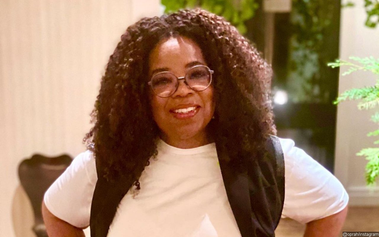 Oprah Winfrey Can't Hold Back Her Tears While Recalling Traumatic ...