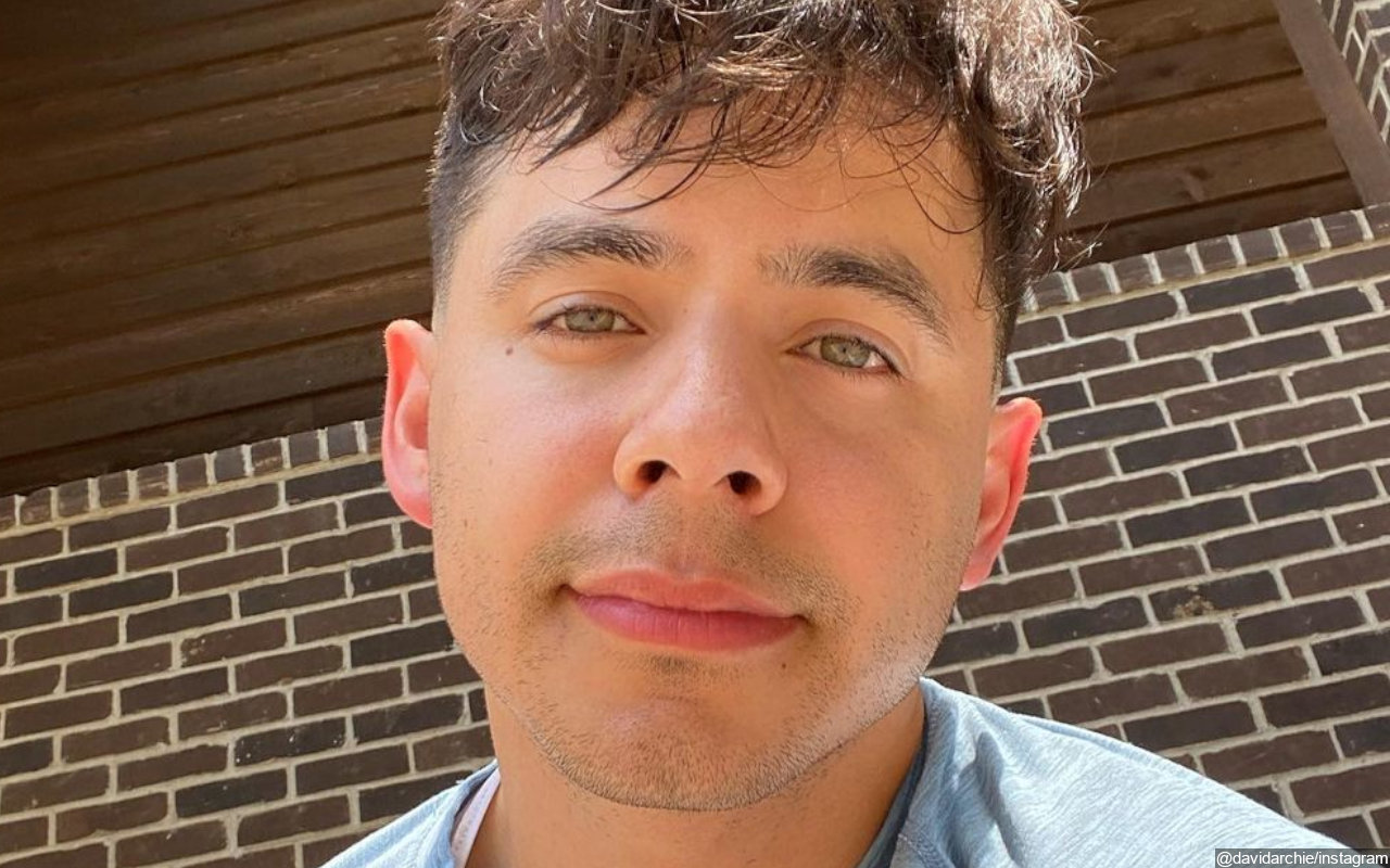 David Archuleta Doesn't Feel Rejected by Mormon Church Leaders After ...