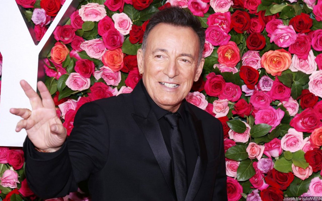 Bruce Springsteen Looks Back at His DWI Arrest During His First ...
