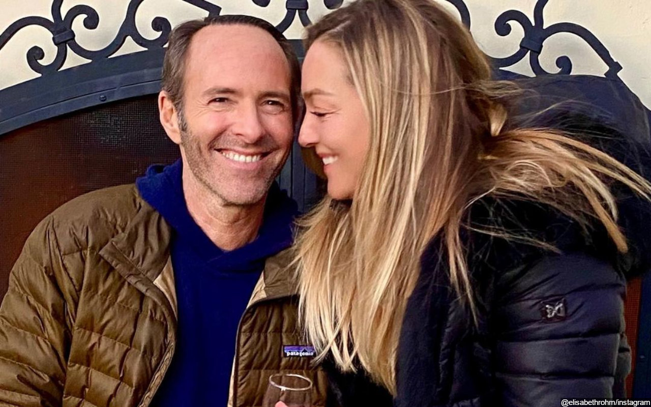 Elisabeth Rohm Shows Off Engagement Ring After Peter Glatzer's Rooftop ...