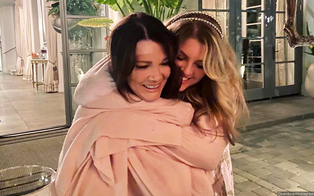 Lisa Vanderpump's Daughter 'Thrilled' to Be Pregnant With First Child