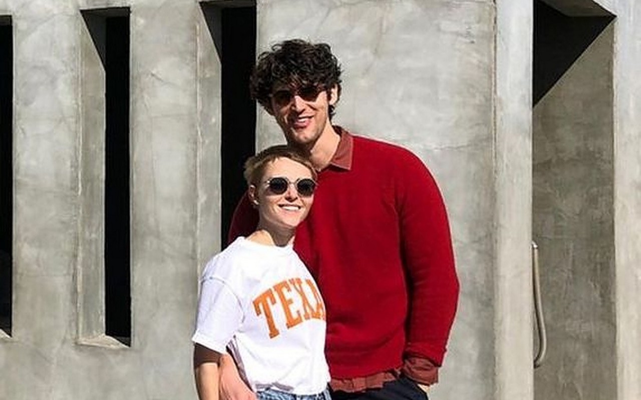Annasophia Robb Flaunts New Ring Following Trevor Paul Engagement