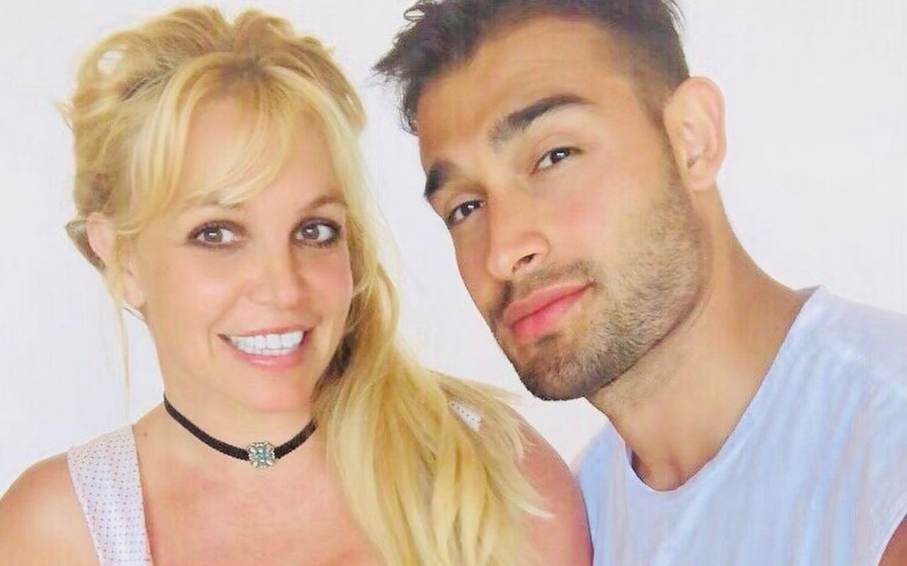 Britney Gifted Puppy by Fiance Sam Asghari to Protect Her From Bad Guys