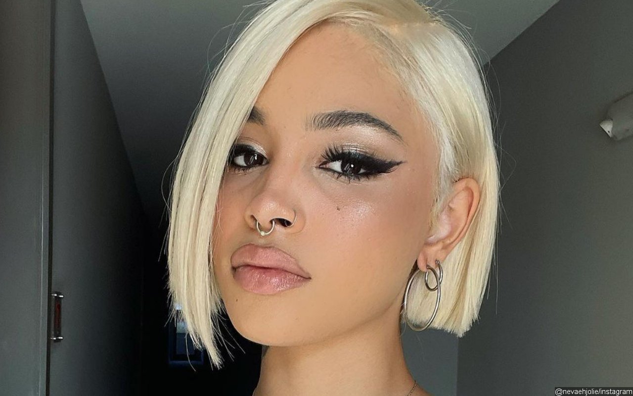 Singer Nevaeh Jolie Comes Out as Transgender After Feeling Trapped in ...