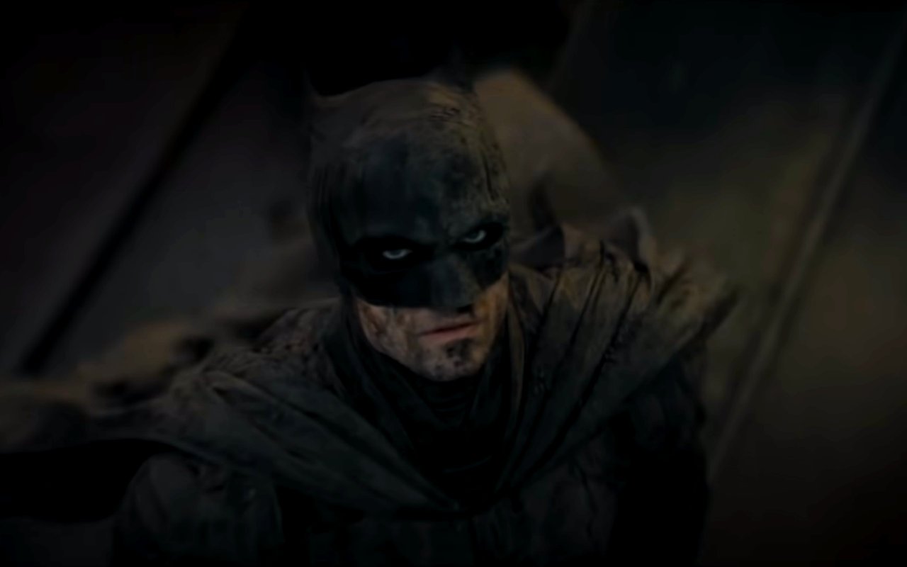 The Batman Solves The Riddler Puzzle in First Gritty Trailer