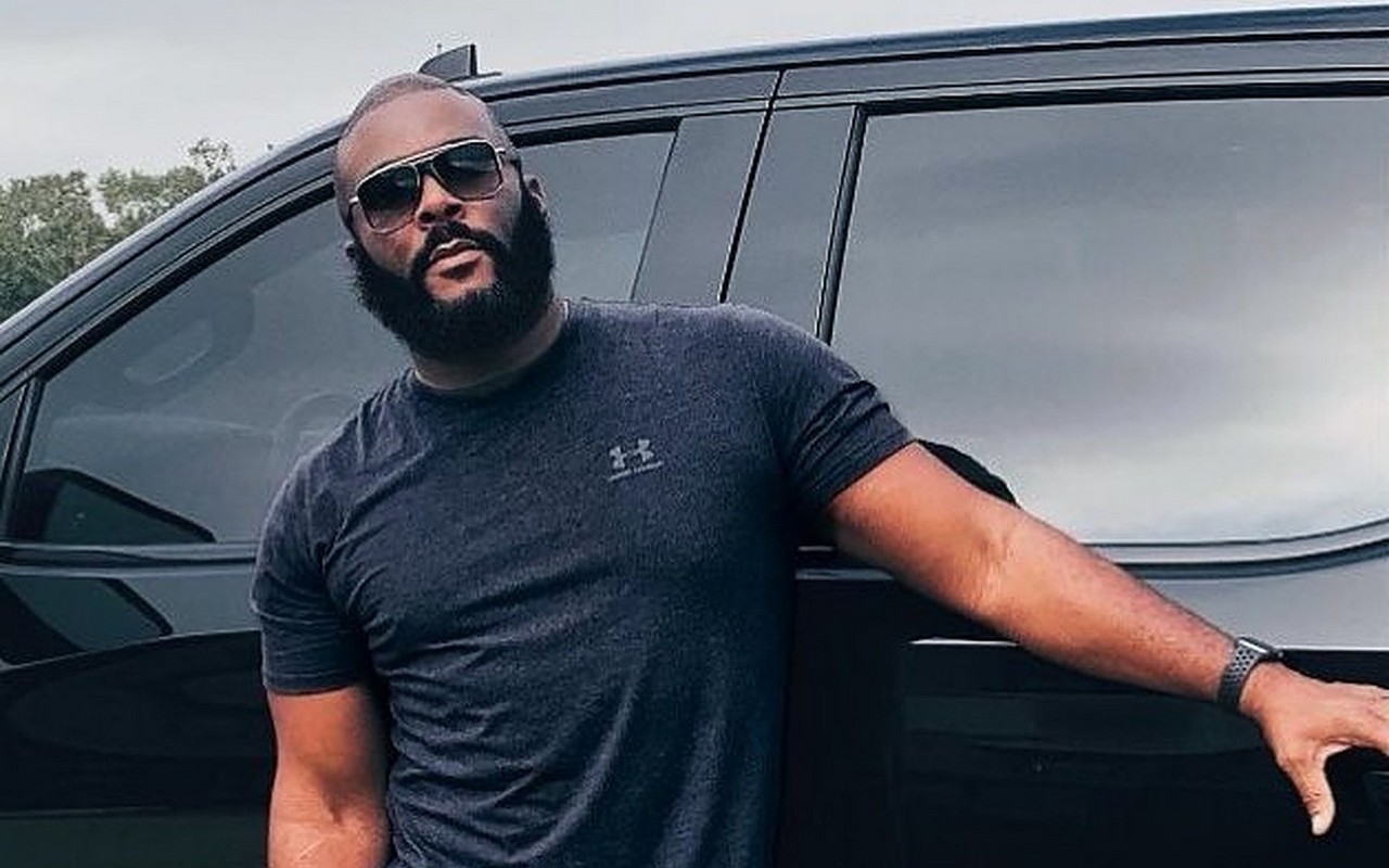 Tyler Perry Wrecks Car After Smashing Into Another Vehicle in Los Angeles