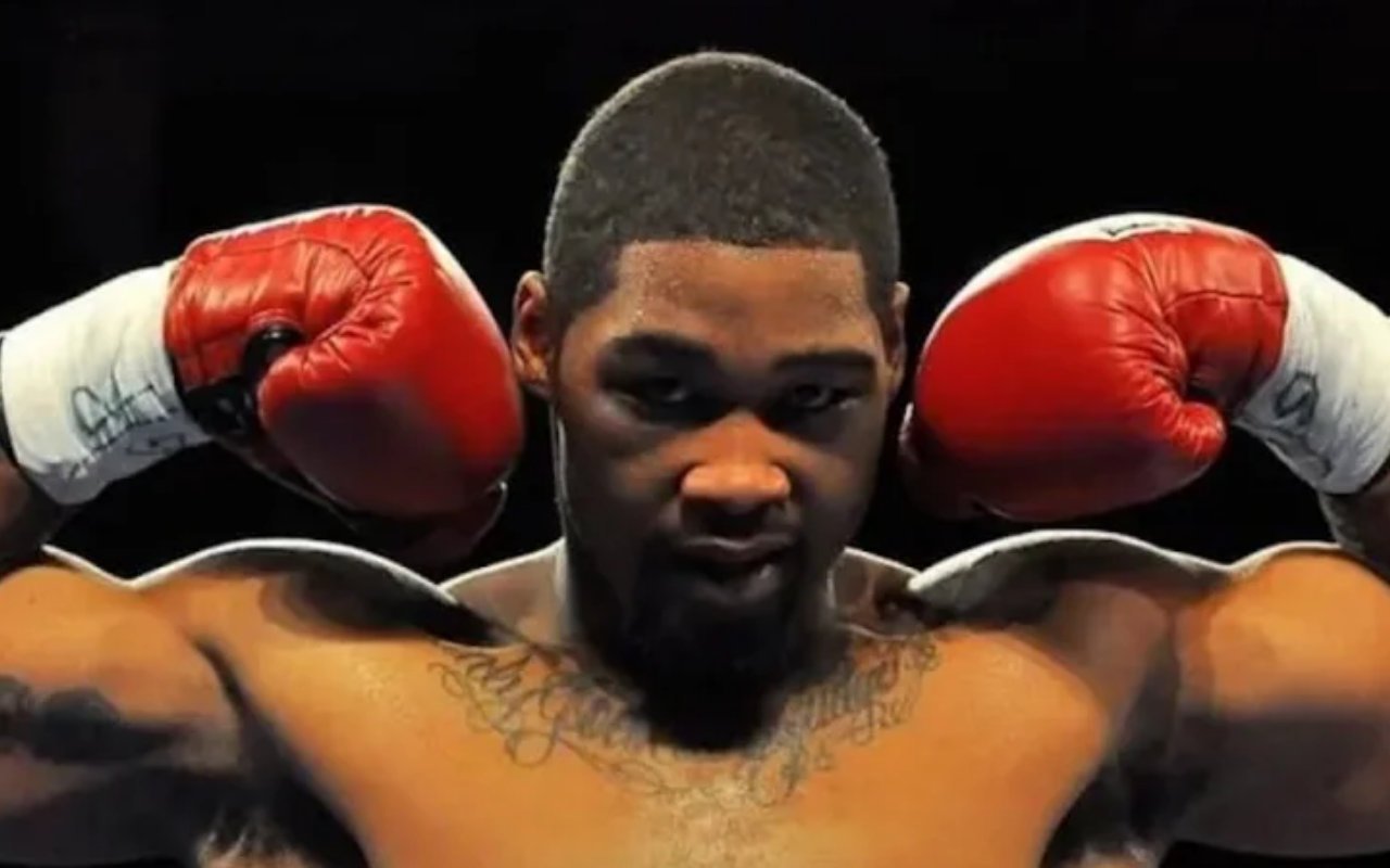 Pro Boxer Danny Kelly Jr. Killed in Front of Girlfriend and Kids in ...