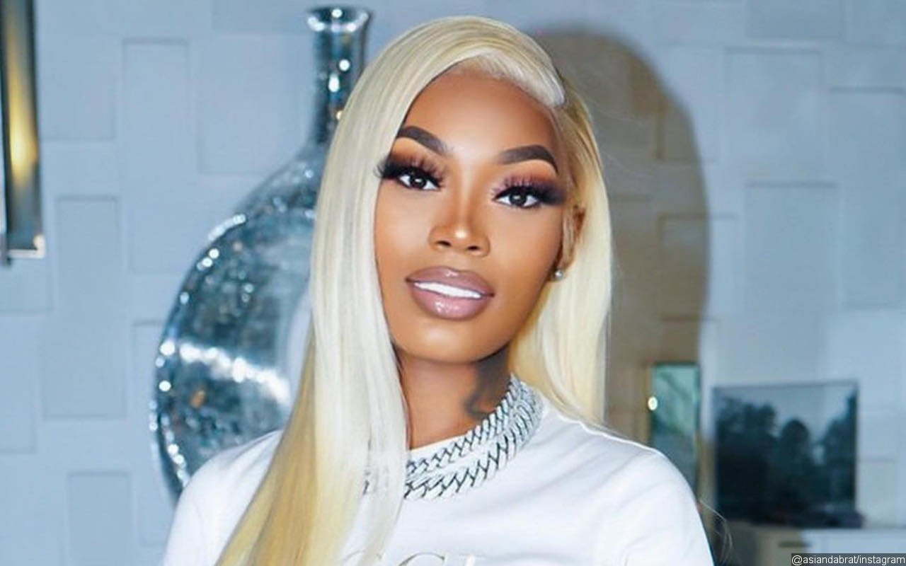 Asian Doll Admits She Has 'Mommy Issues,' Dubs Her Father 'the First ...