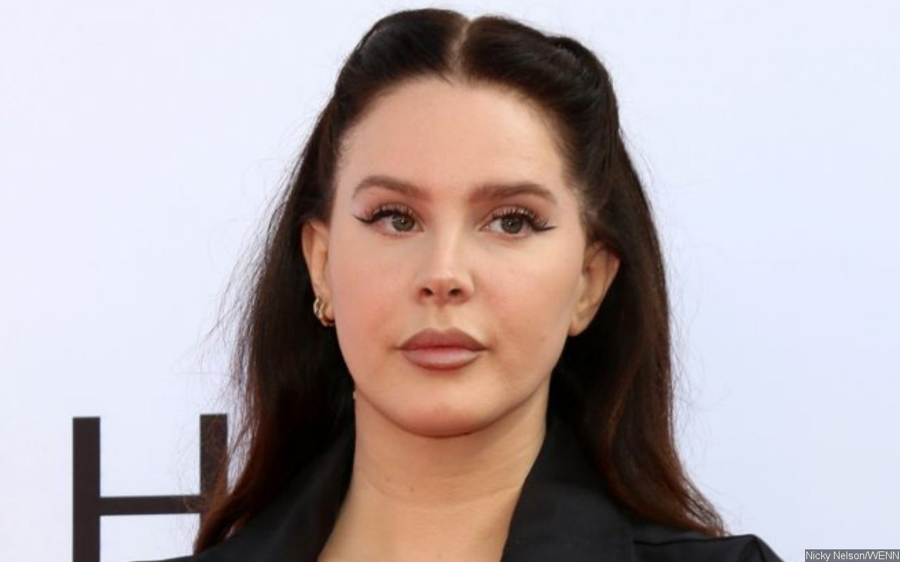 Lana Del Rey Uses Meditative Technique to Capture Rawness of New 'Angry ...