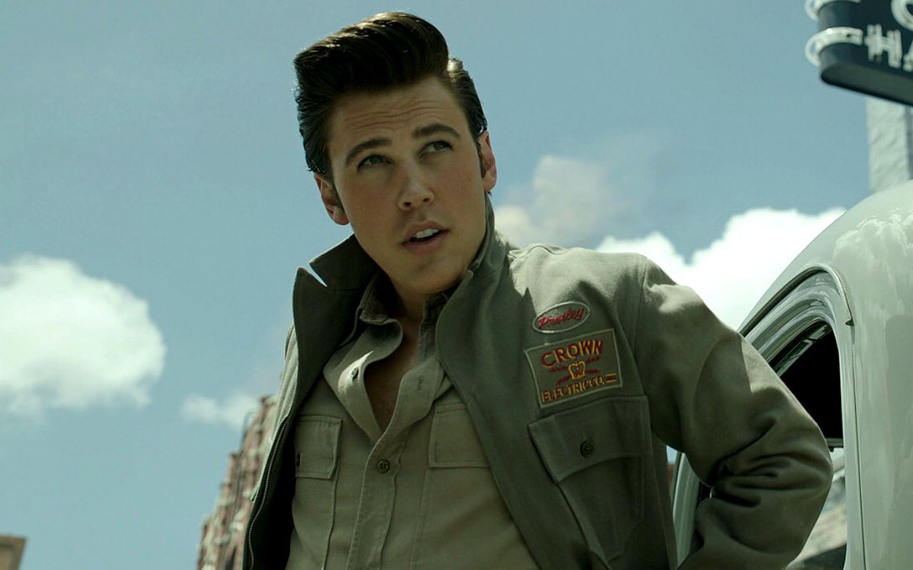 Austin Butler Rushed to Hospital With 'Excruciating Pain' After 'Elvis ...