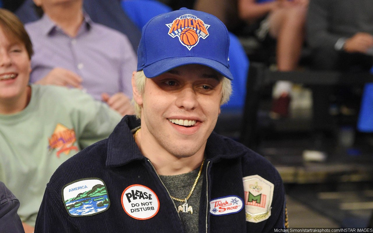 Pete Davidson Suffers Wardrobe Malfunction With the Fly Open in Australia