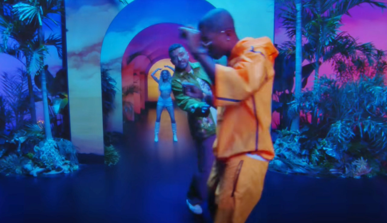 Calvin Harris Unveils Music Video for 'Stay With Me' ft. Justin Timberlake, Halsey and Pharrell