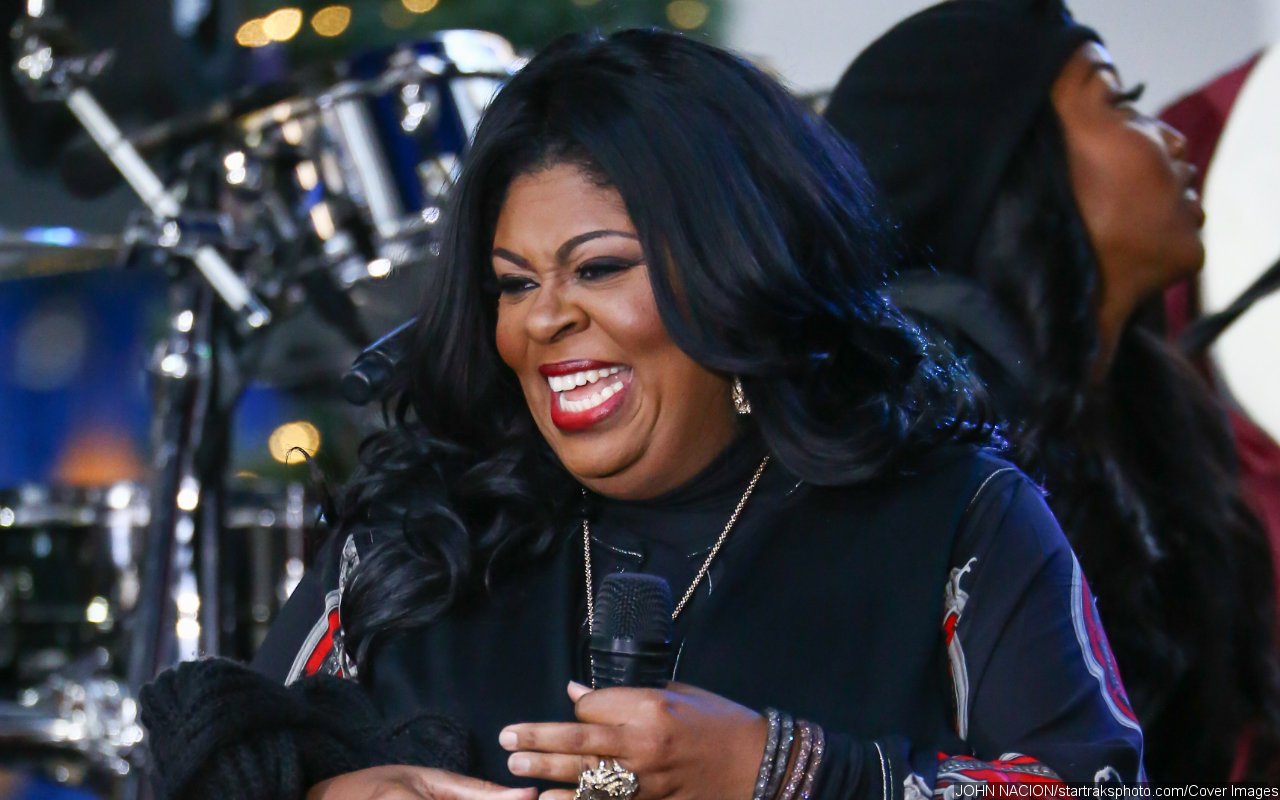 Gospel Singer Kim Burrell Claims She Receives 'Vile' Comments After ...