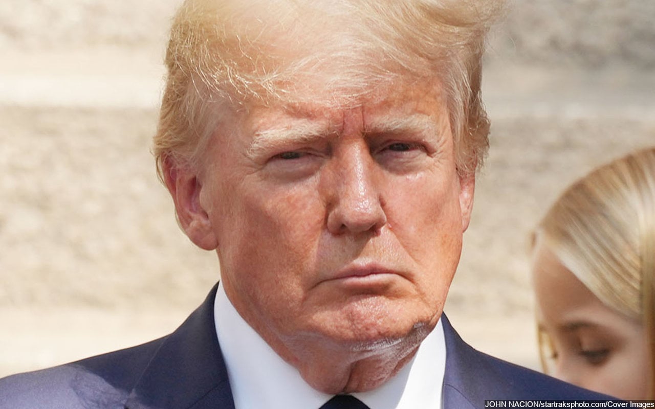 Donald Trump Breaks Silence After Large Group Of FBI Agents Raided donald-trump-breaks-silence-after-large-group-of-fbi-agents-raided