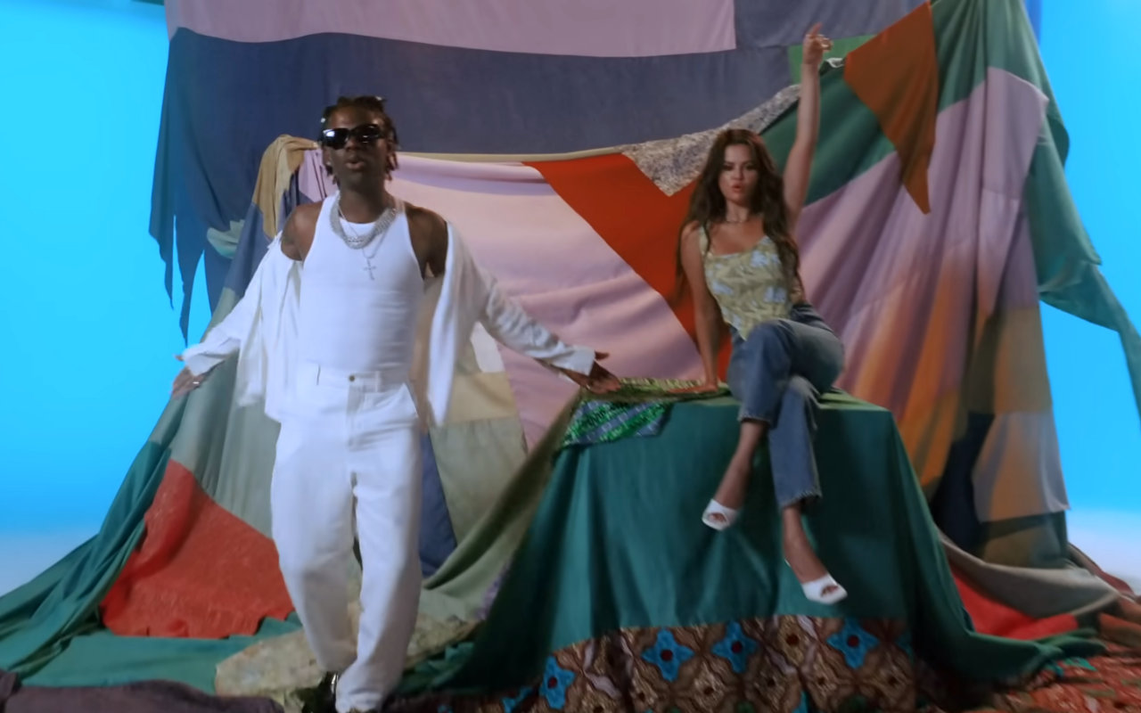 Selena Gomez and Rema Dance in Colorful House in 'Calm Down' Music Video