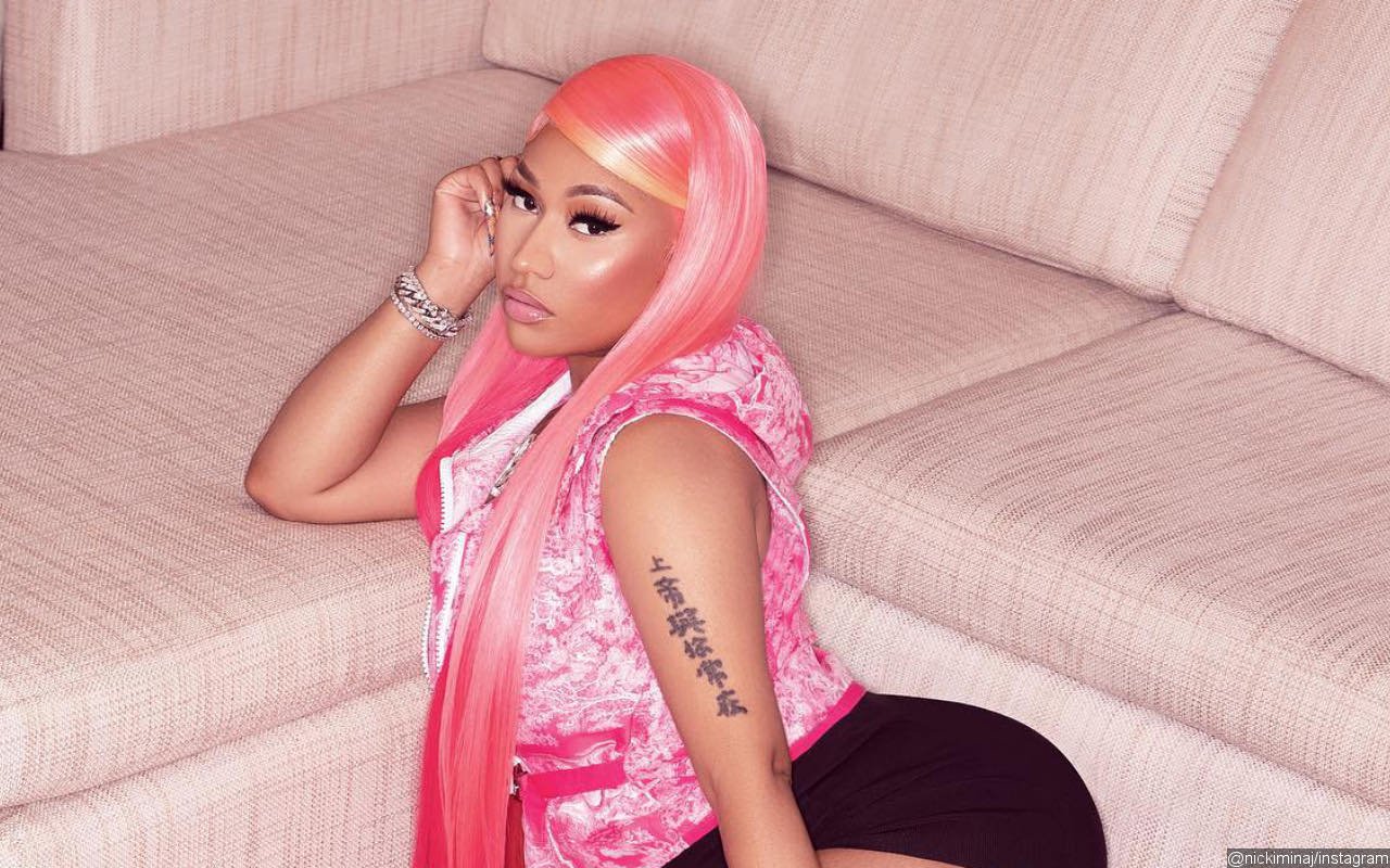 Nicki Minaj Breaks Down In Tears As She Reconnects With 5th Grade