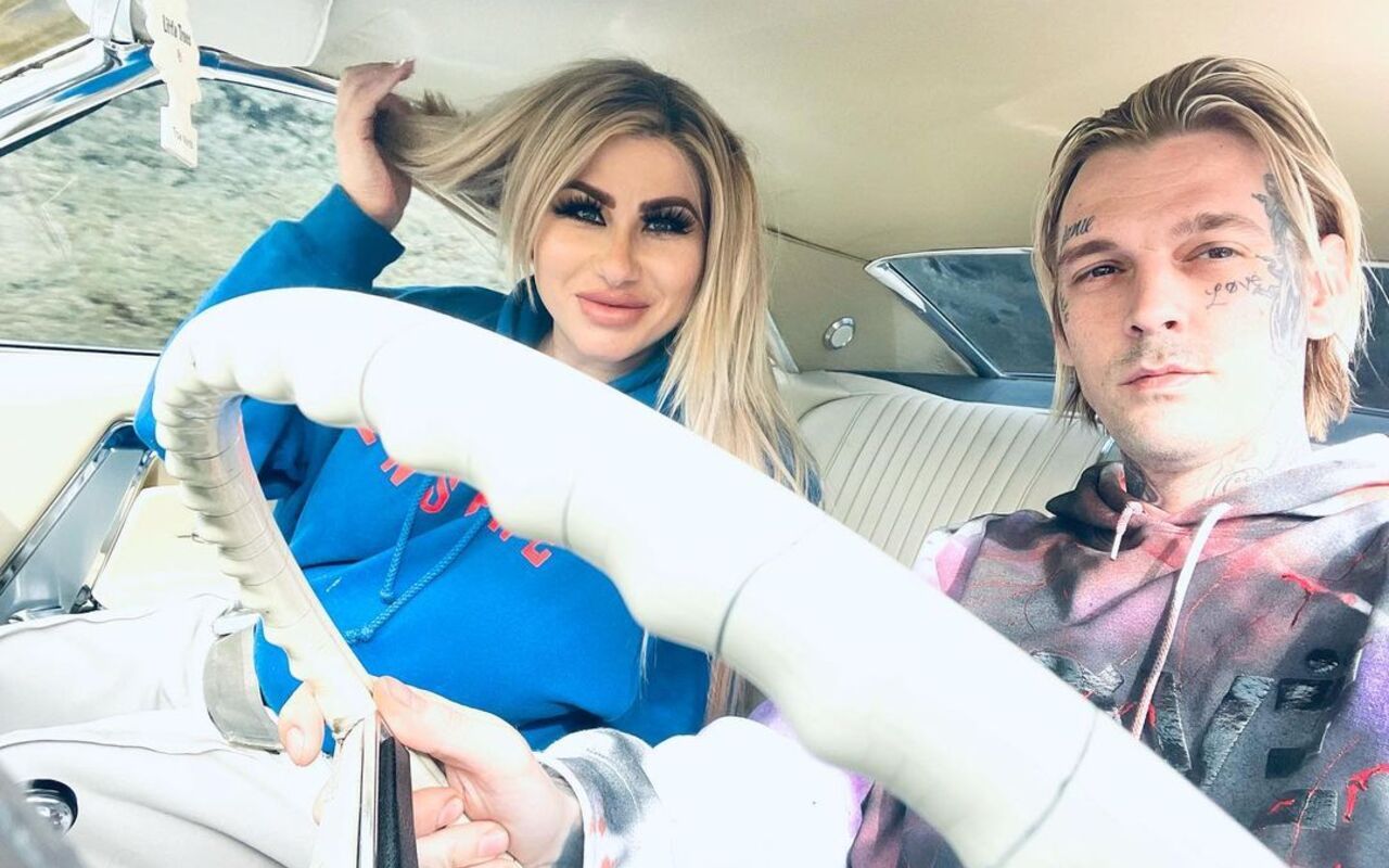Aaron Carter's Baby Mama Melanie Martin Looks Inconsolable as She Cries ...