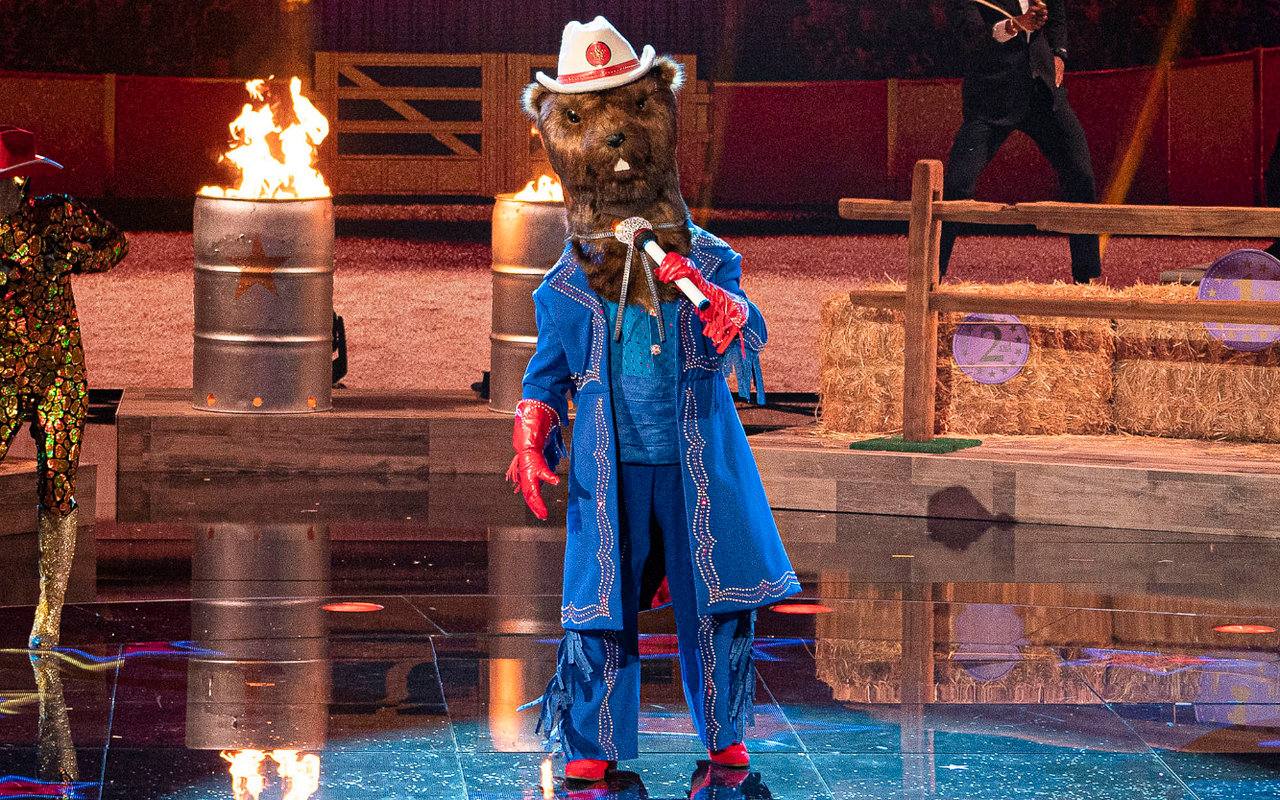 'The Masked Singer' Recap: Late Leslie Jordan Served as Guest Panelist ...