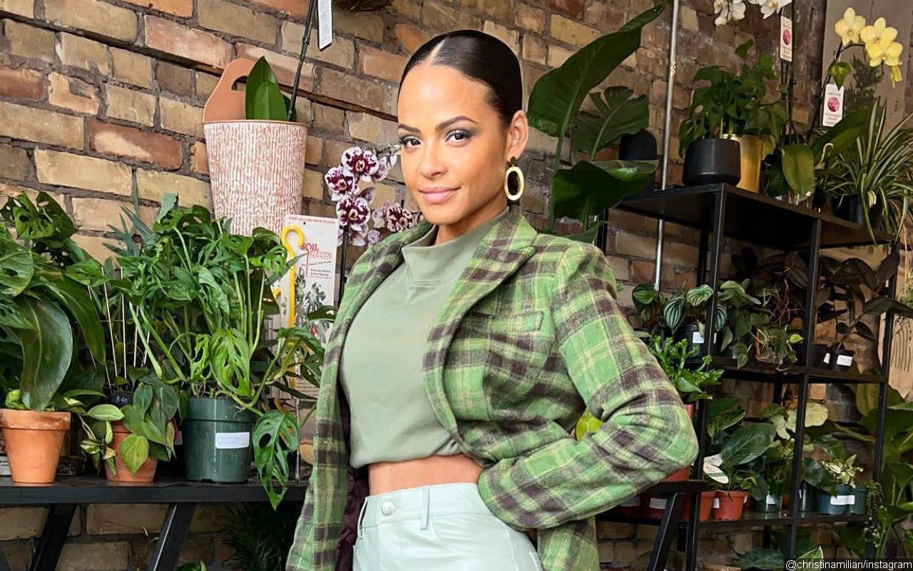 Christina Milian Leaves Fans Disgusted as She Uses Bare Hands to Mix ...