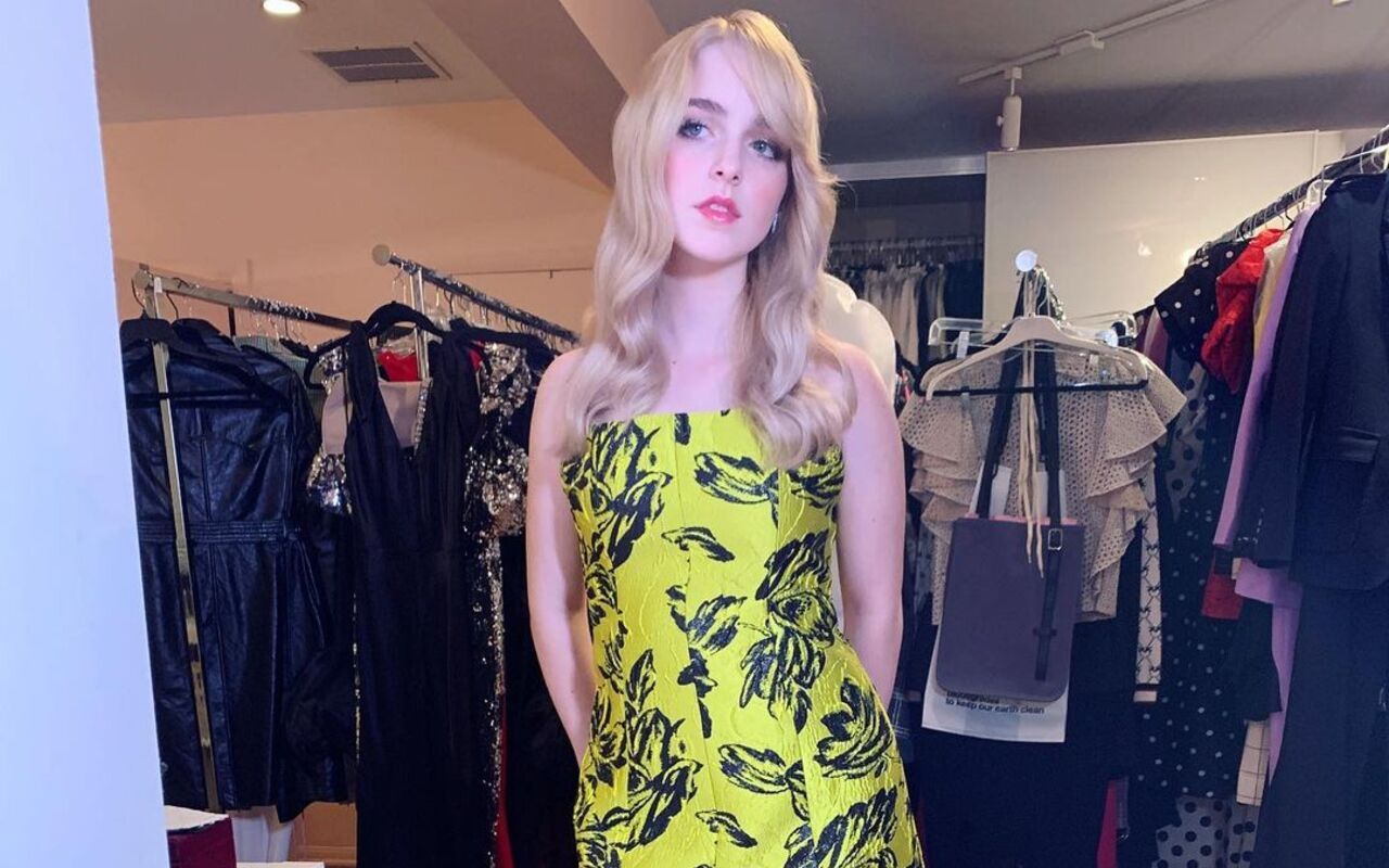 Mckenna Grace Struggled With Wardrobe Due to Scoliosis, Feared of the ...