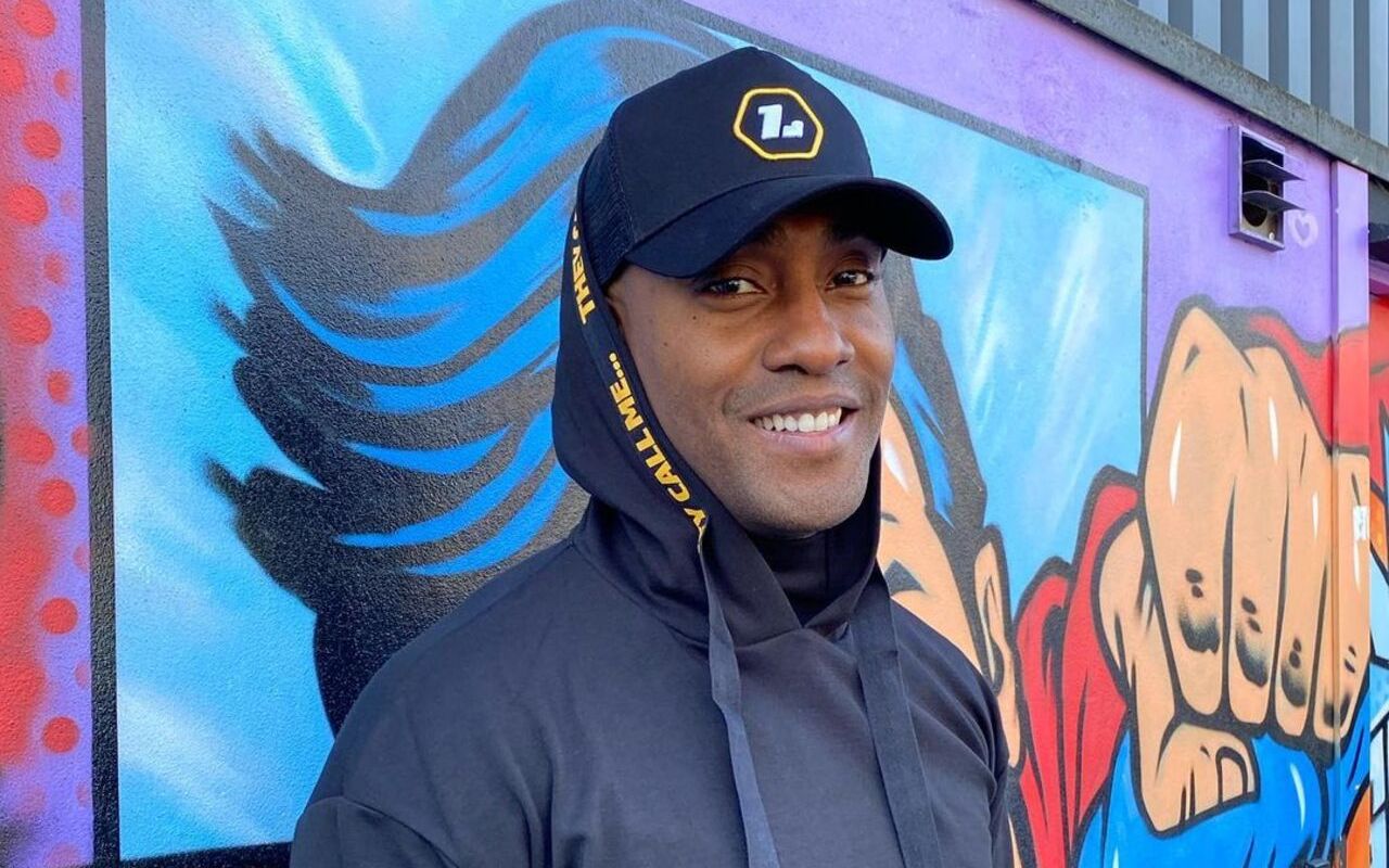 Simon Webbe Asks for Prayers as He's Back in Hospital Again