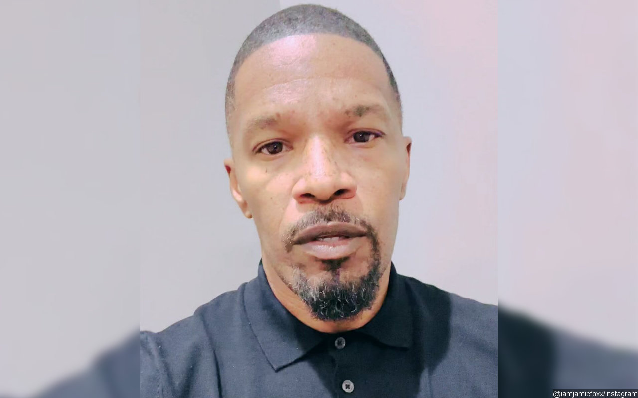 Jamie Foxx Gets Emotional While Thanking Fans for Prayers in First ...