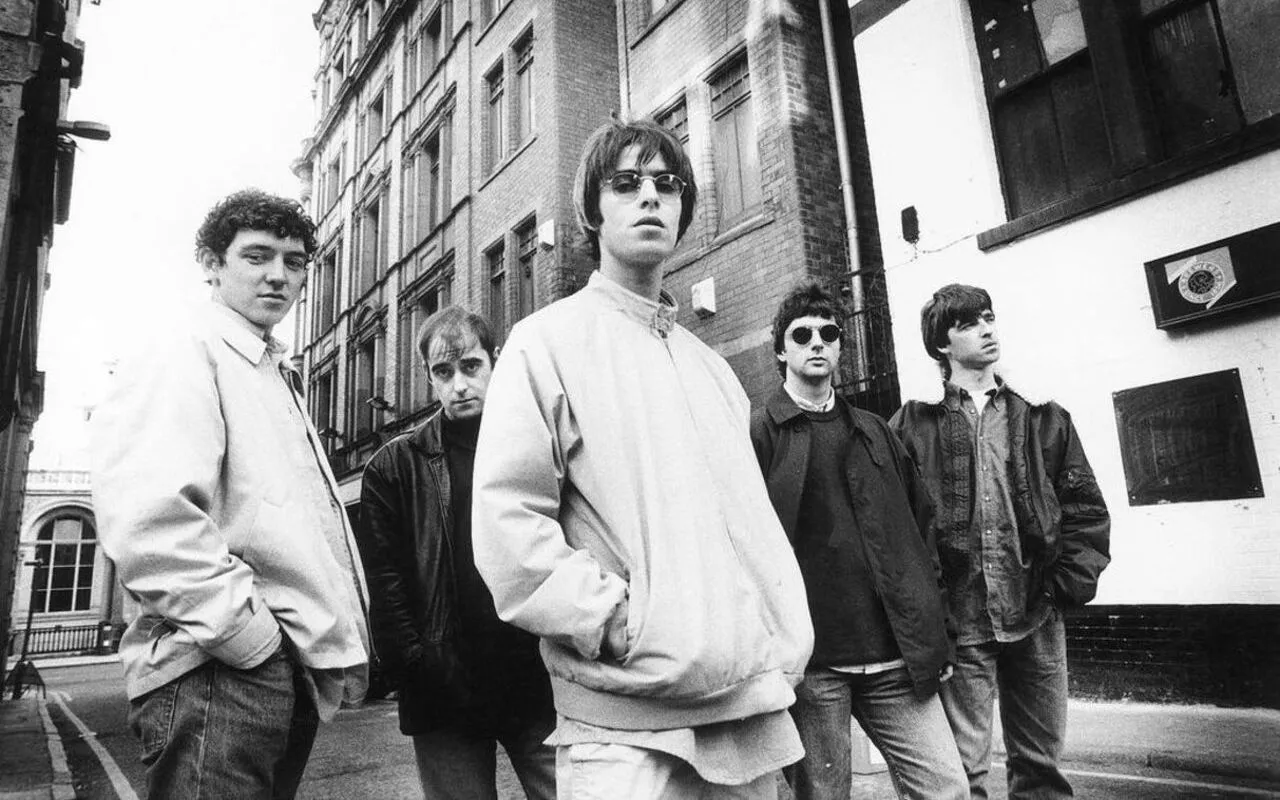 Oasis Dominate Most Streamed Albums of 1990s