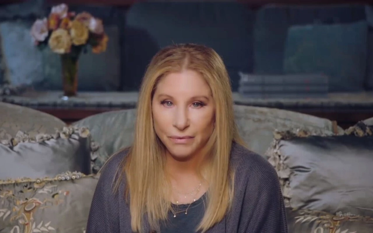 Barbra Streisand Began Having Stage Fright After Repeated Insults by ...