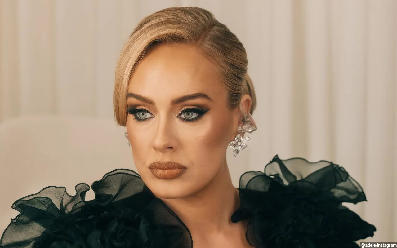 Adele Emotionally Admits She's 'Desperate' for Another Kid