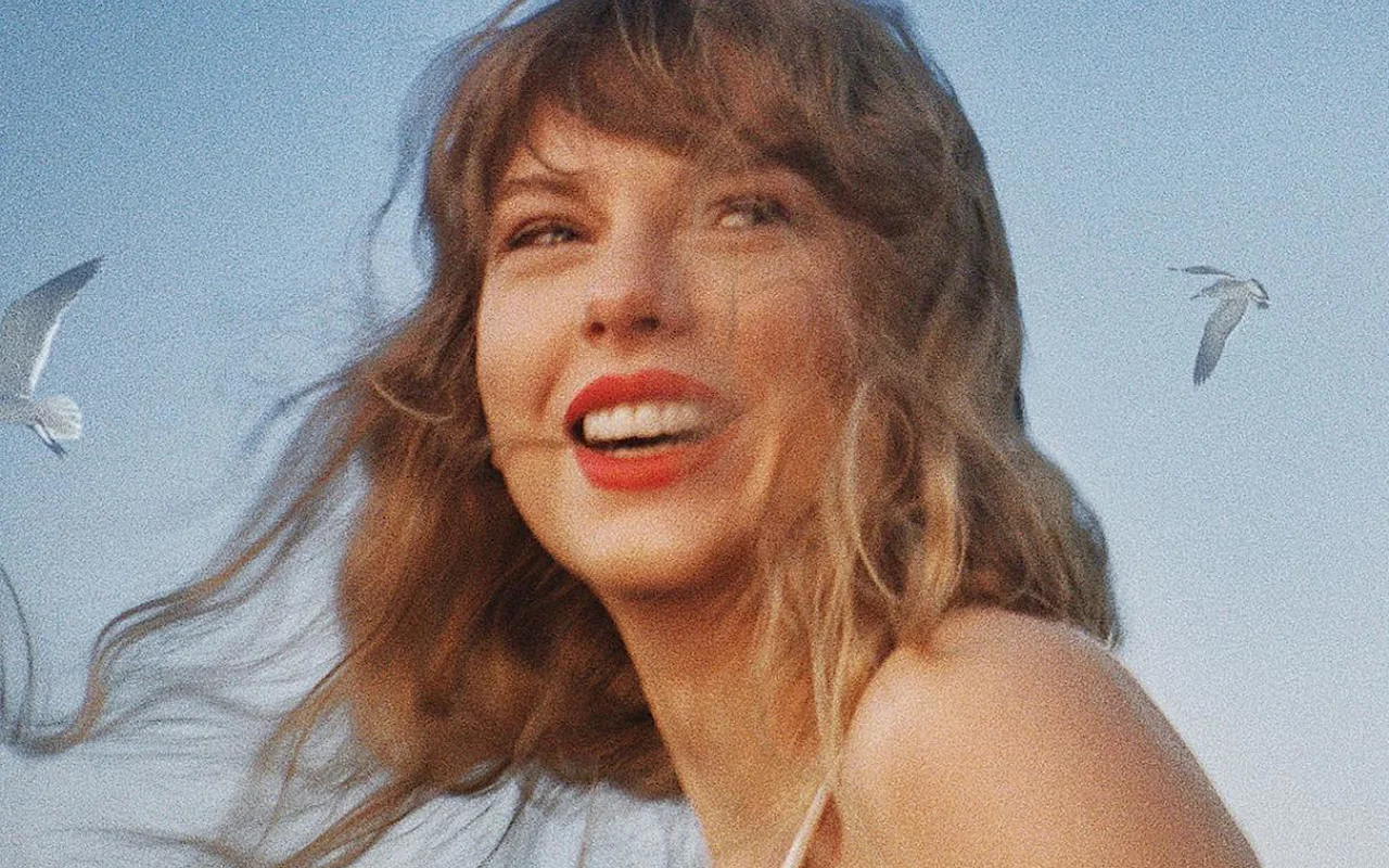 Taylor Swift's '1989 (Taylor's Version)' Leads Billboard 200 With Record-Breaking Number