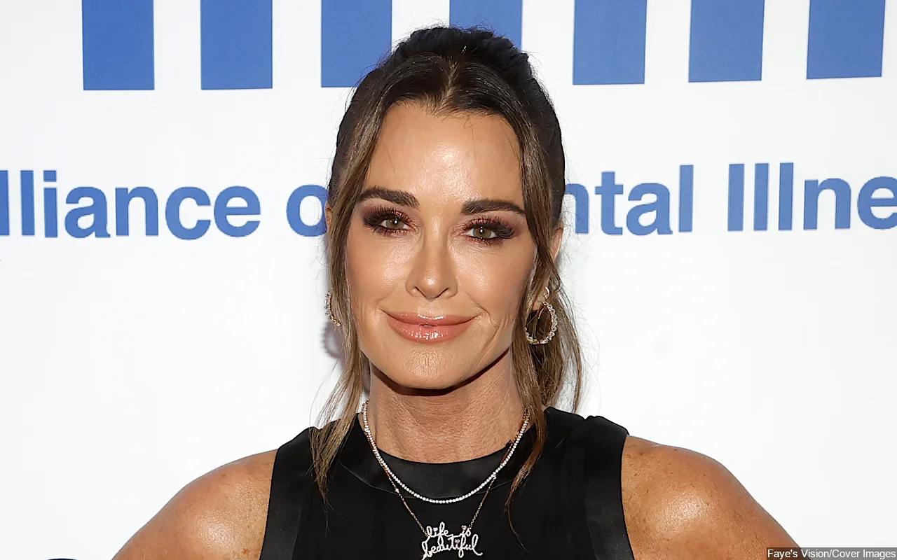 Kyle Richards Backpedals on Divorce Remarks: 'I Misspoke'