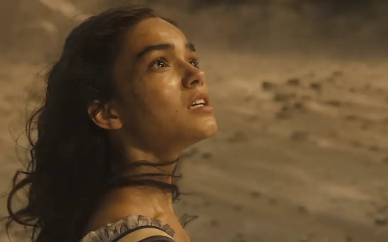Olivia Rodrigos Cant Catch Me Now Music Video Features Hunger