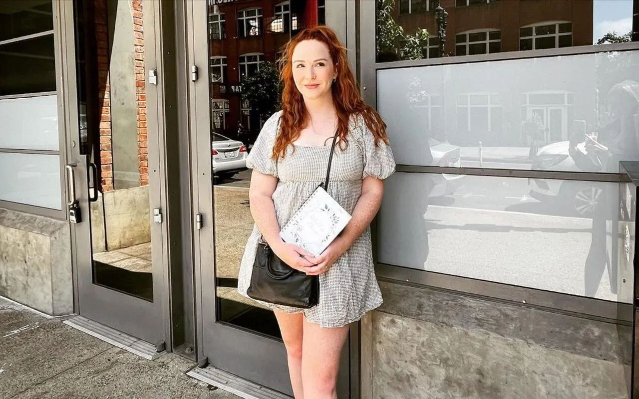 Camryn Grimes Proudly Shares First Pic of Smiling Baby After Giving ...