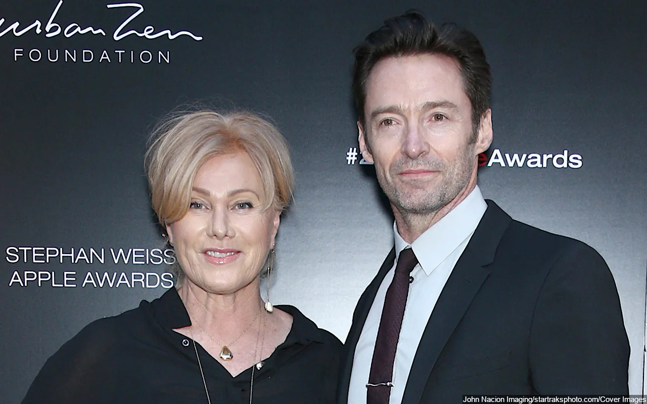 Hugh Jackman Gets 'in Trouble' on First Christmas Since Deborra-Lee ...