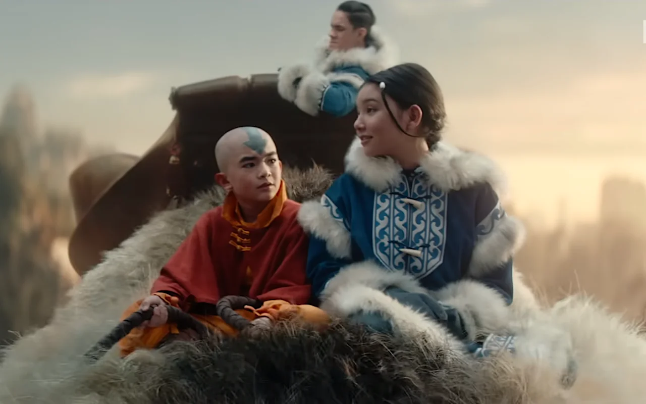 Aang Vows to Save the World in First Full Trailer for Netflix's 'Avatar ...