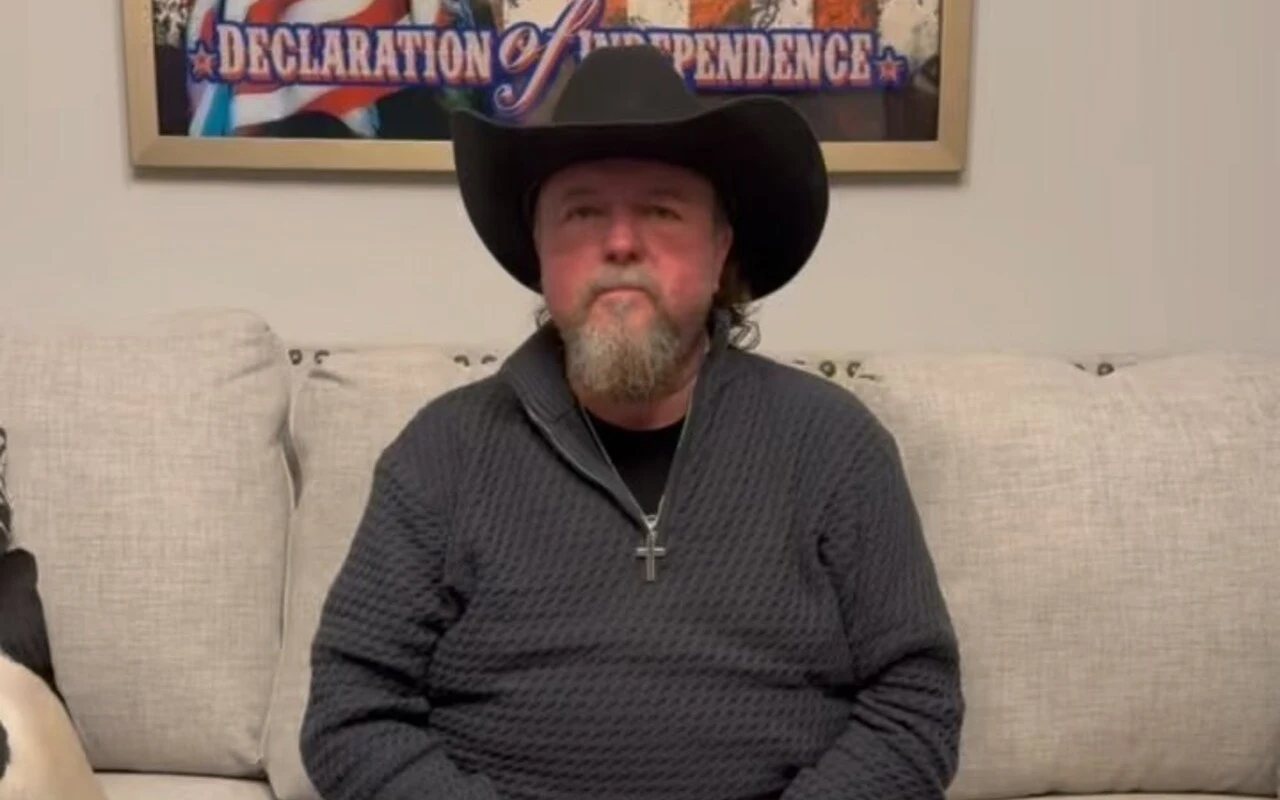 Country Singer Colt Ford Lands in ICU Following Heart Attack After ...