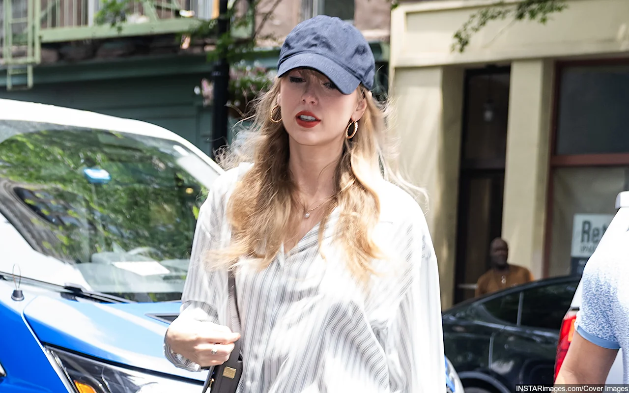 Taylor Swift Unveils 'Tortured Poets Department' Library Installation ...